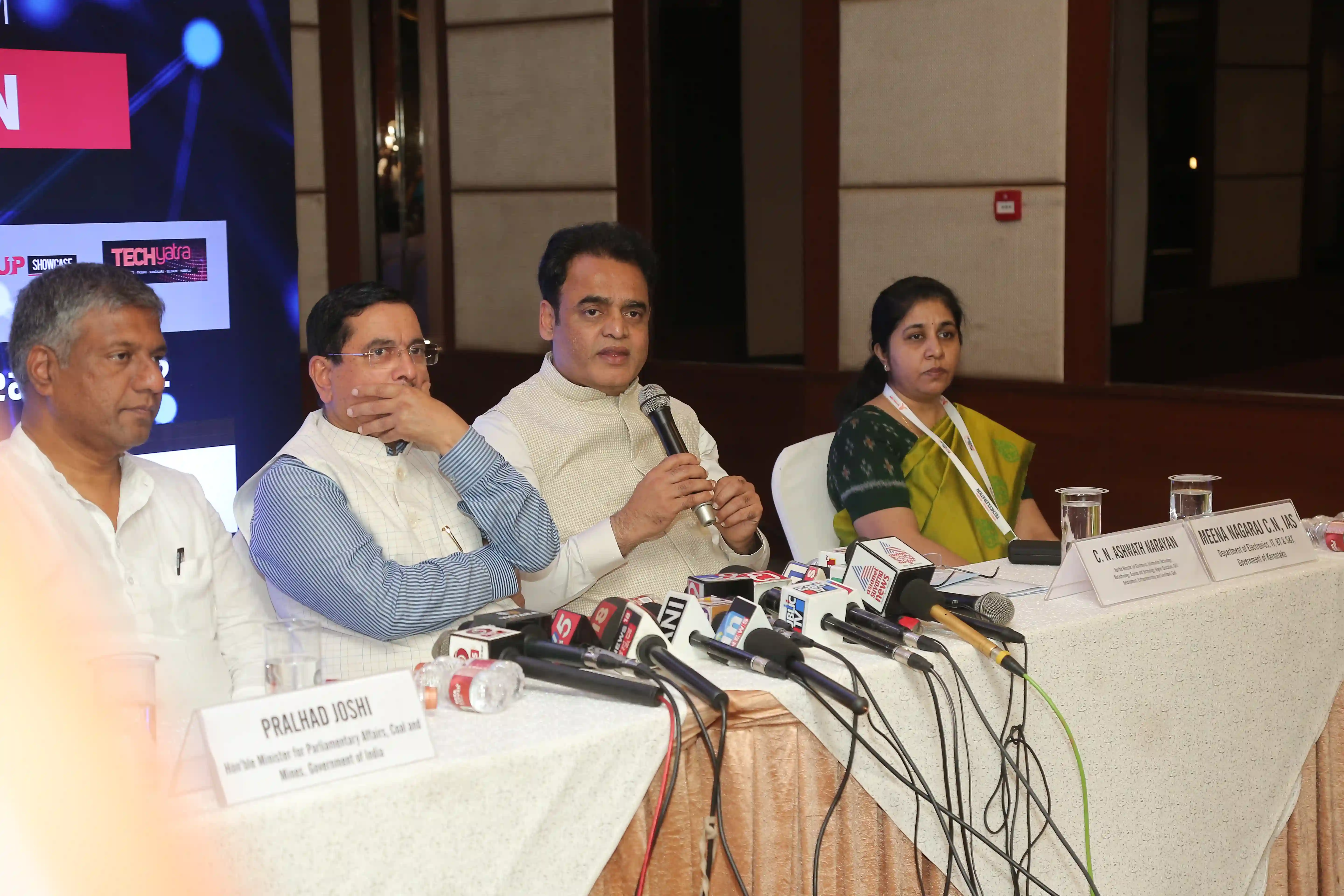 Press Conferences – Asterix